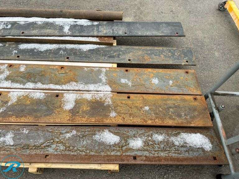 Pallet of Snow Plow Edges - Roller Auctions