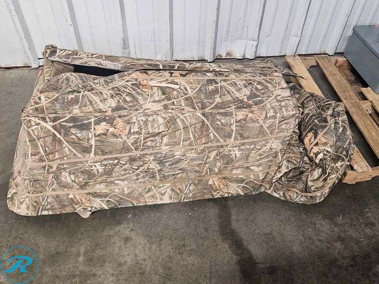 Final Approach Goose Blind and Shooting Stand - Roller Auctions