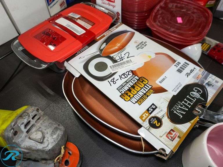 Assorted Kitchenware - Roller Auctions