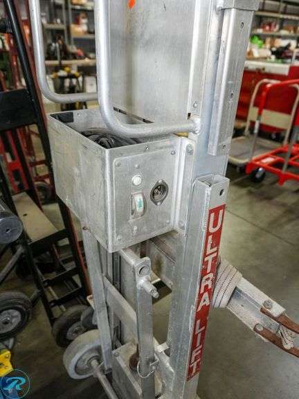 Ultra Lift 1000 Power Hand Truck - Roller Auctions