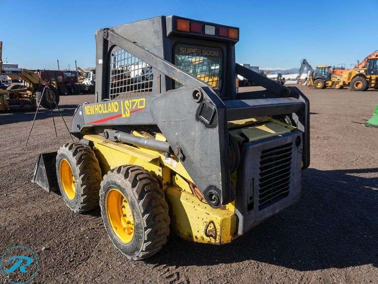 New Holland LS170 Skid Steer Loader - Roller Auctions