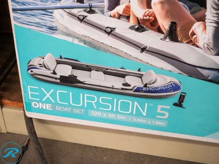 Intex Excursion 5 On Boat Set - Roller Auctions