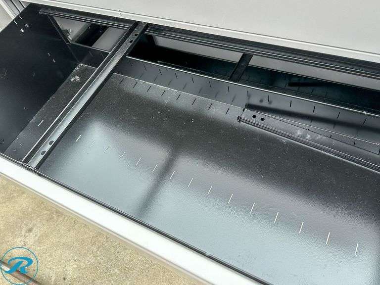 (6) File Cabinets - Roller Auctions