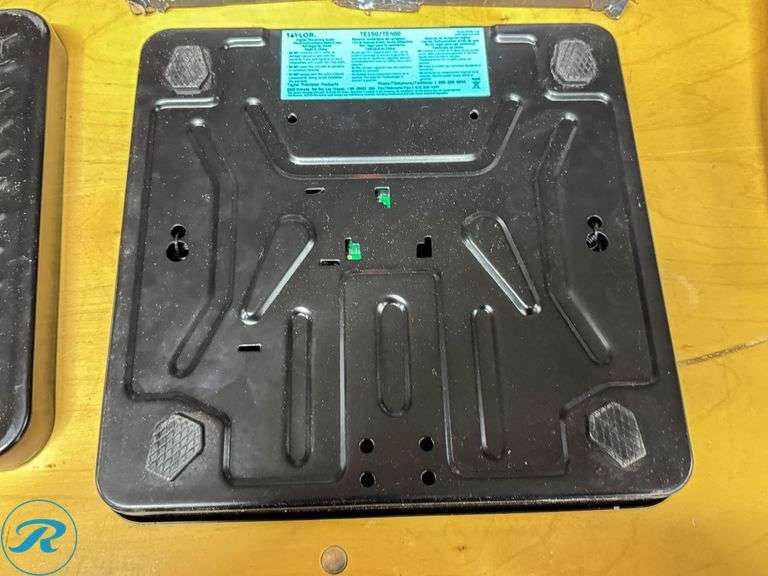 Taylor Bench Scale, 400lb Capacity - Roller Auctions