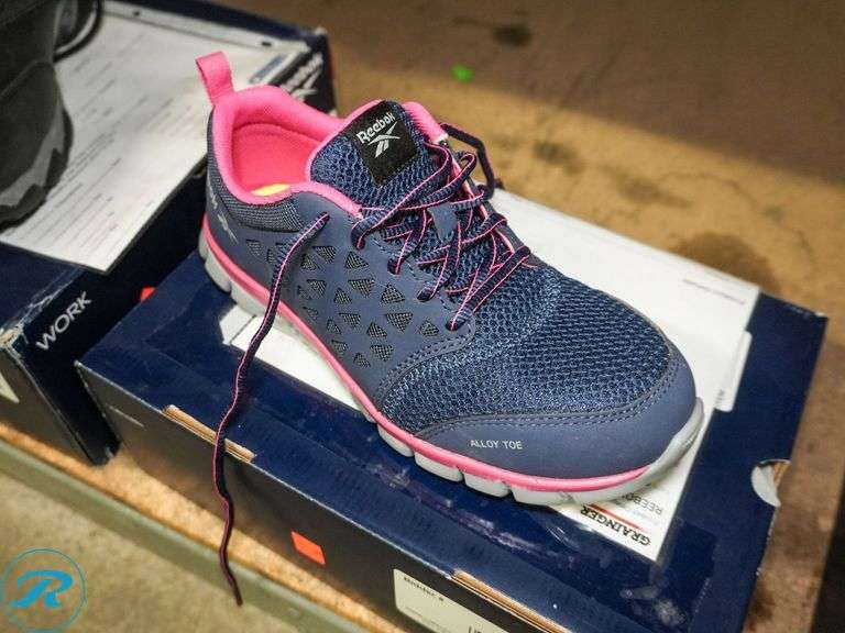 Reebok RB046 Sublite Alloy Toe Work Shoes, Women's 7 - Roller Auctions