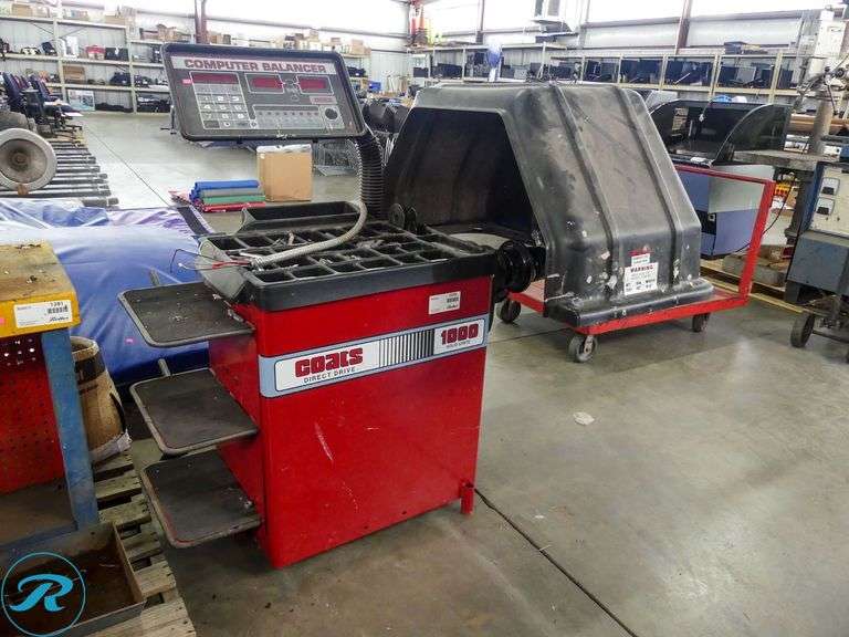 Coats 1000 Wheel Balancer, 220V - Roller Auctions