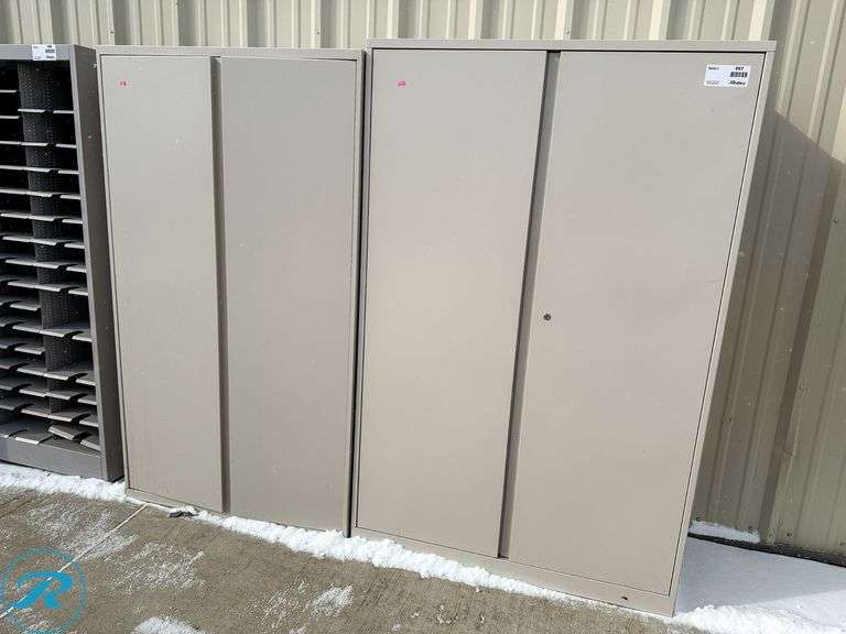 (2) Cabinets - Roller Auctions