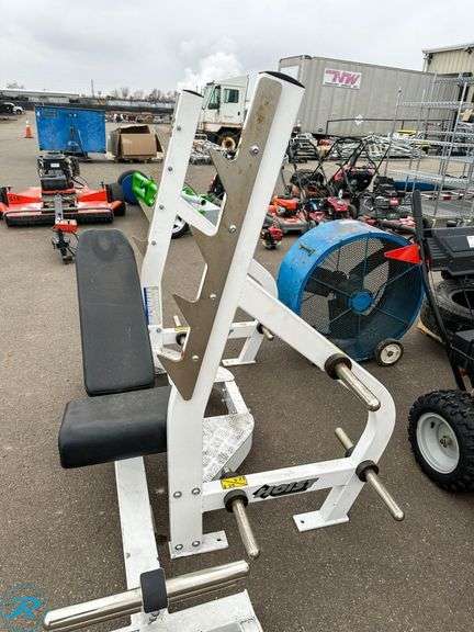 Hoist Bench Rack - Roller Auctions