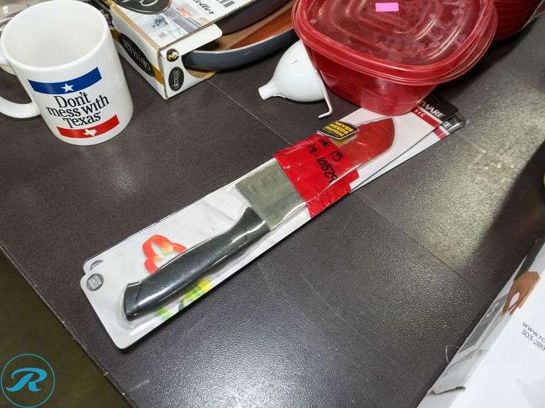 Assorted Kitchenware - Roller Auctions