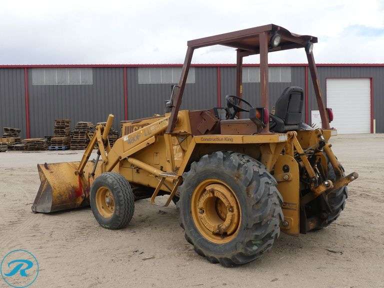1993 Case 480F LL RWD Tractor / Loader - Roller Auctions