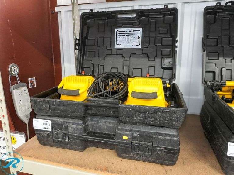 (2) LumaPro Work Light Kits - Roller Auctions