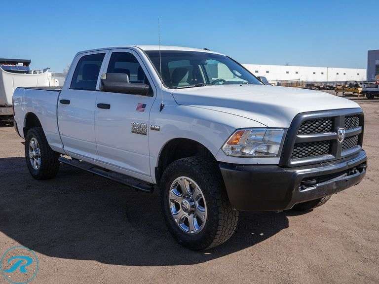 2017 Dodge Ram 2500 Heavy Duty 4WD Crew Cab Pickup - Roller Auctions