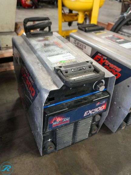 Red-D-Arc EX300 CV/CC Inverter Welder - Roller Auctions