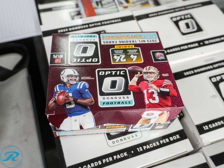 (16) Boxes of Optic Football Cards - Roller Auctions