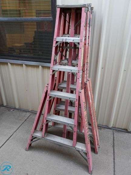 (3) 6' fiberglass 3 legged step ladder - Roller Auctions