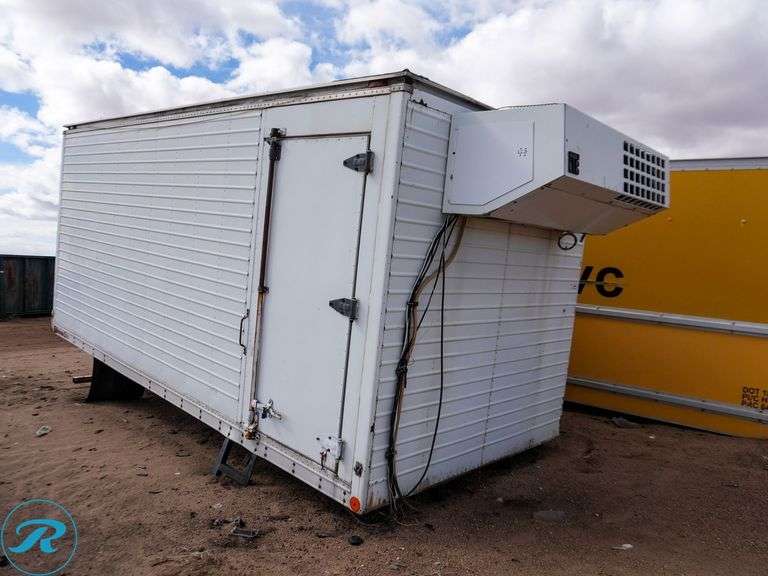 Reefer Van Body Truck Box, Roll-Up Door, Side Door, 18' With Thermo ...