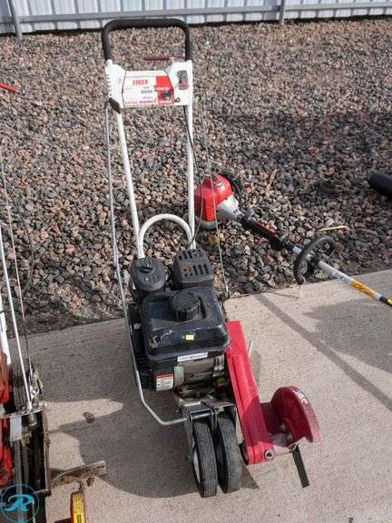 Little Wonder Edger, Gas - Roller Auctions