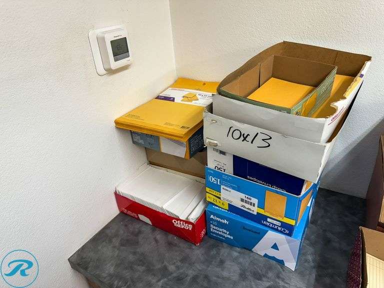 Assorted Envelopes - Roller Auctions