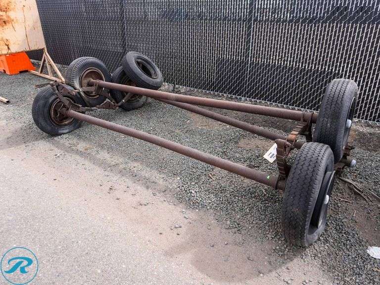 (3) Mobile Home Axles - Roller Auctions
