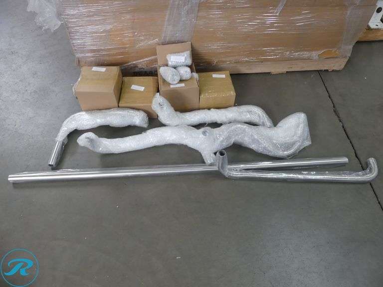 Pallet of (16) Bentech Bus Handrails - Roller Auctions