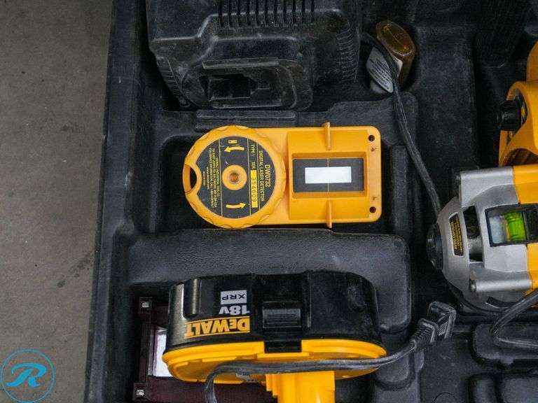 DeWalt DW073 Cordless Rotary Laser level, 18V, Battery and Charger ...