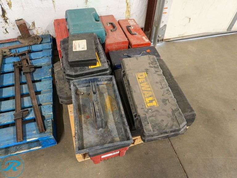 Pallet of Empty Tool Boxes - Roller Auctions