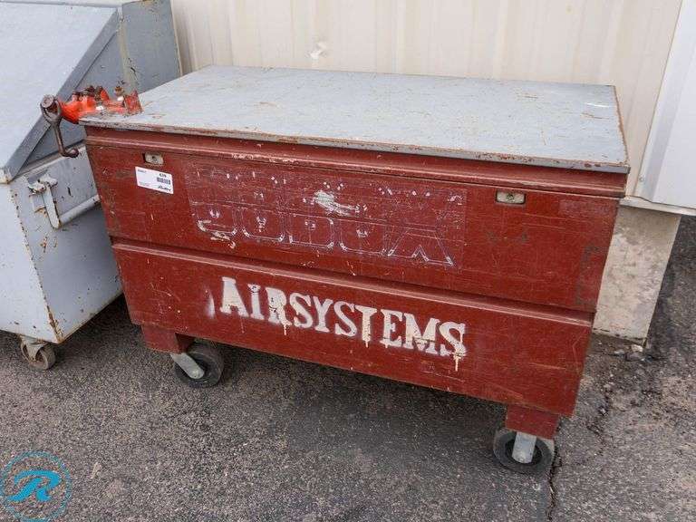 JOBOX, Job Box On Casters With Pipe Vice - Roller Auctions