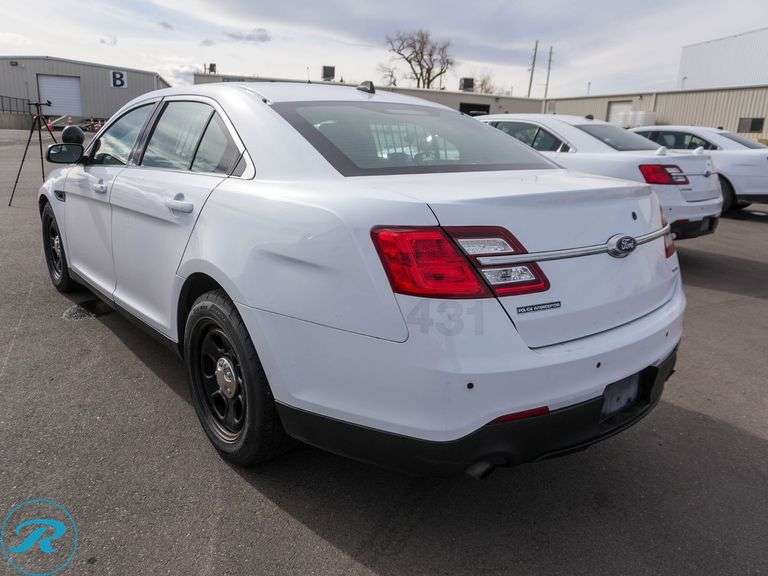 2017 Ford Taurus AWD Police Interceptor - Roller Auctions