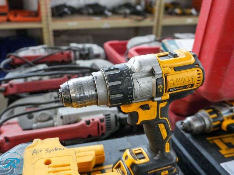 DeWalt DCH273 Drill & Hammer Drill and DWH303DH Hepa Filter, 20V, (2 ...