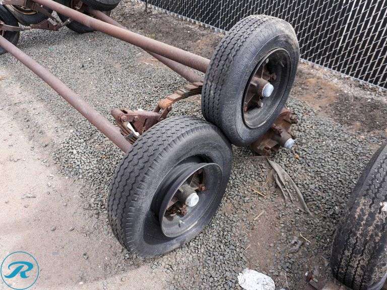 (3) Mobile Home Axles - Roller Auctions