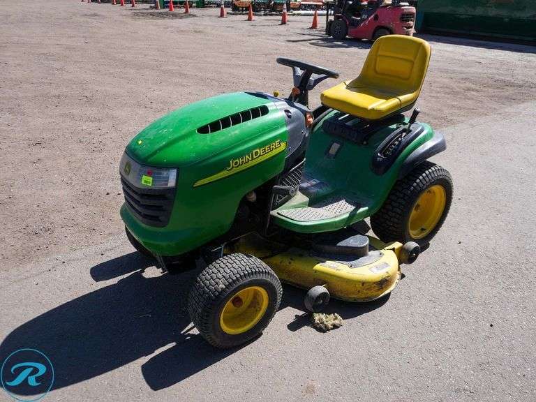 John Deere L130 Automatic RWD Ride-On Mower - Roller Auctions