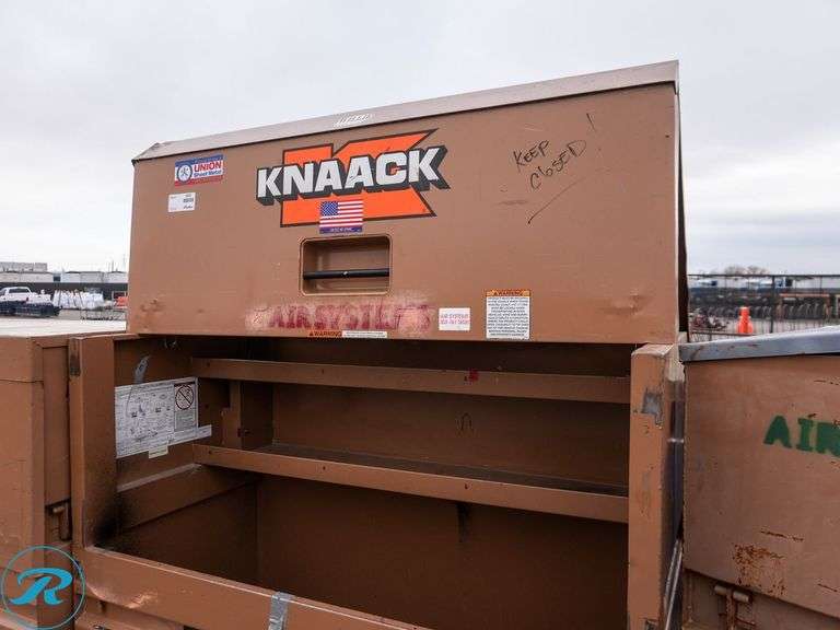Knaack 89, Storagemaster Chest Job Box On Casters - Roller Auctions