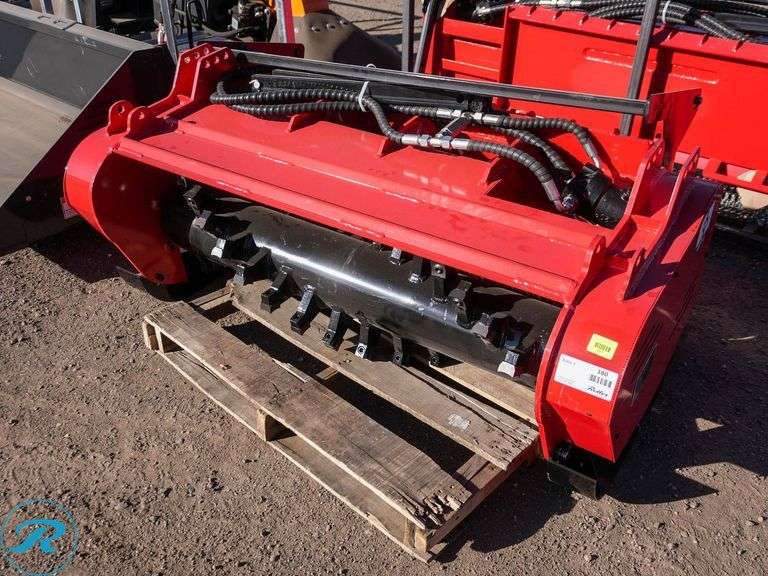 New 2024 GIYI Hydraulic Mulching Attachment To Fit Skid Steer Loader ...