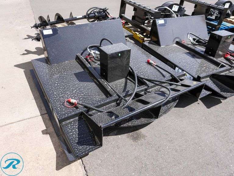 New Giyi GY-BC63 Hydraulic Brush Cutter Attachment to Fit Skid Steer Loader, 63" - Roller Auctions