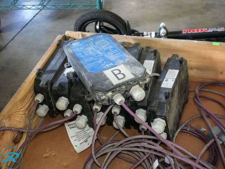 Pallet Of HBC D-74564 Control Boxes - Roller Auctions