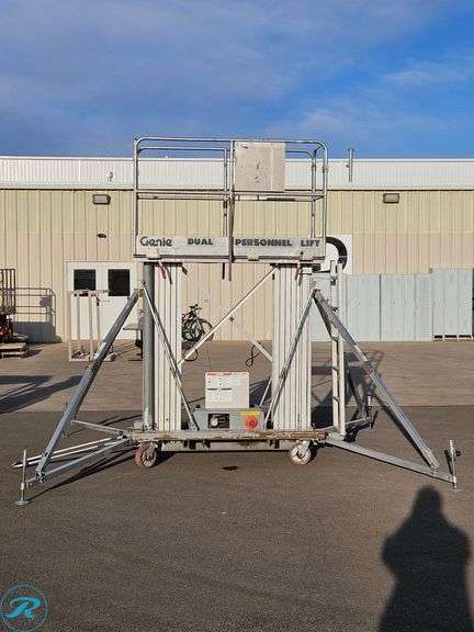 Genie DPL-30 Dual Personnel Lift, 30' Platform Height - Roller Auctions