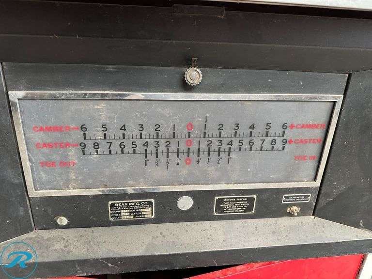 Bear MFG 646 Telaliner Alignment Machine - Roller Auctions