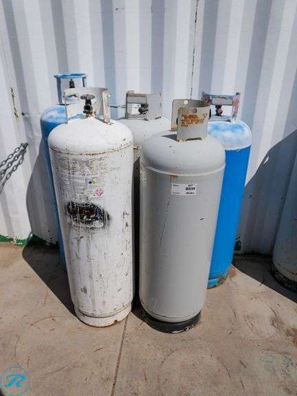 (5) 100Lb Propane Bottles, Empty - Roller Auctions