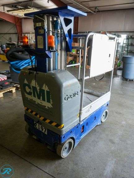 Genie Man Lift - Roller Auctions