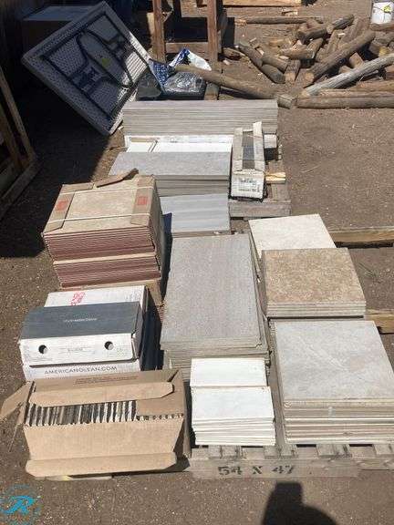 (2 Pallets) Assorted Tile, Ceramic Flooring Tile - Roller Auctions