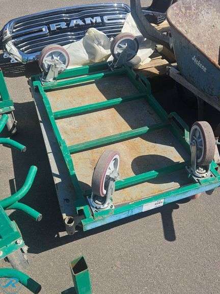 Set of (2) Flat Bed Carts Without Handles - Roller Auctions