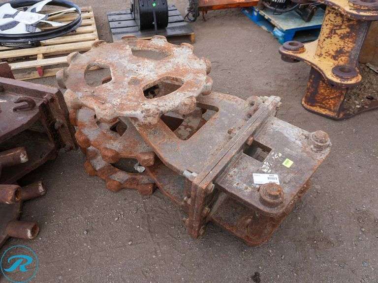 24" SheepsFoot Compaction Wheel To Fit Excavator - Roller Auctions
