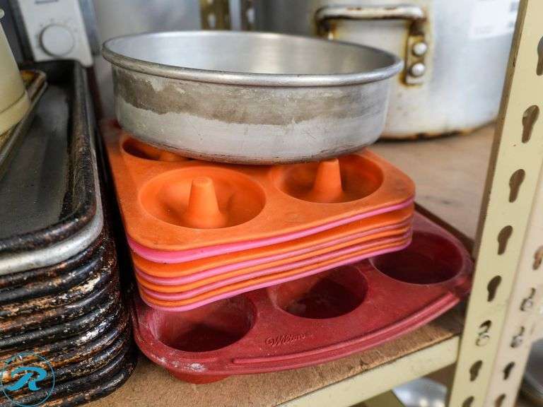 (12) Half Size Sheet Pans, (2) Spring Form Pans and Muffin Tray ...