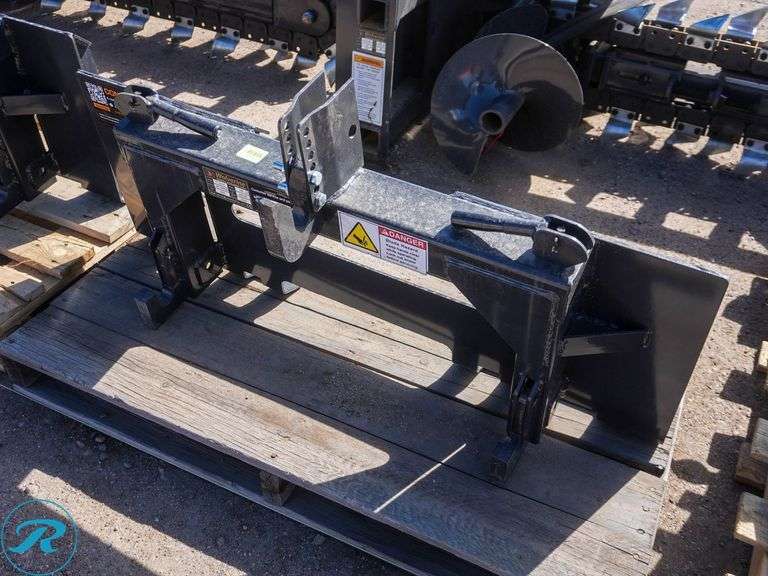 New Wolverine PT-16-01C 3-Point Quick Attach To Fit Skid Steer Loader - Roller Auctions