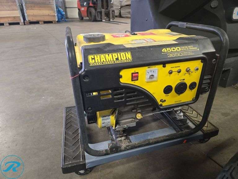 Champion Power Equipment Generator Model 46514 with 4500W Output 224cc ...