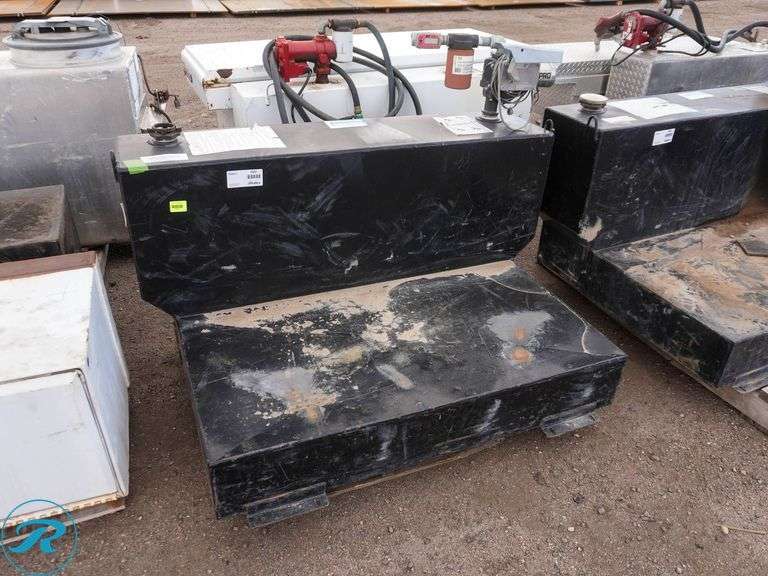 Weather Guard Diesel L-Shaped Fuel Tank with Electric Pump - Roller ...