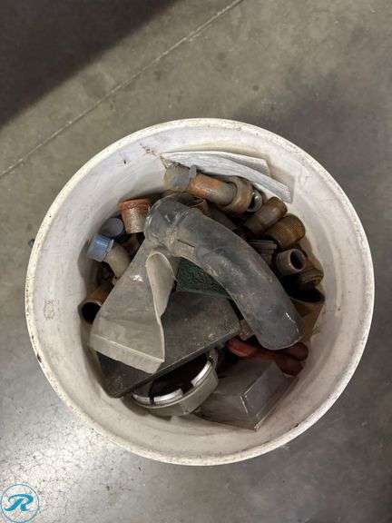 5-Gallon Bucket Containing Assorted Plumbing Fittings and Materials - Roller Auctions