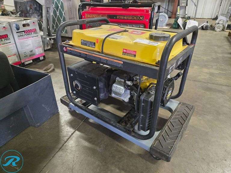 Champion Power Equipment Generator Model 46514 with 4500W Output 224cc ...