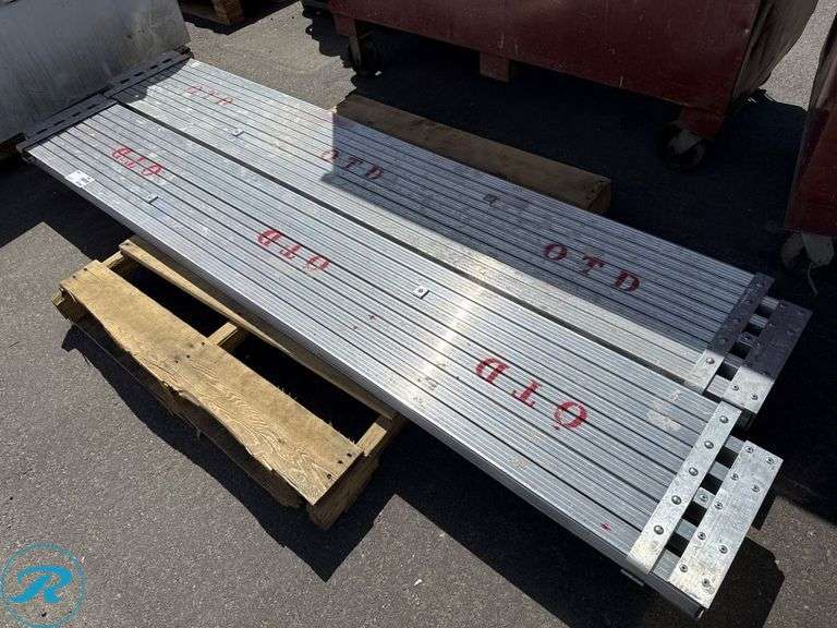 (2) Aluminum Loading Dock Plates with 250 LBS Capacity - Roller Auctions