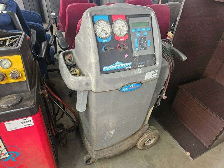 Robinair CoolTech 700 R-134a Refrigerant Recovery Machine - Roller Auctions